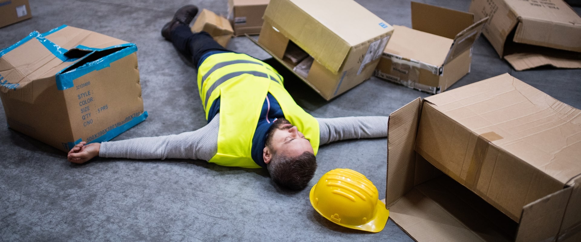 How PoC Radios Improve Safety Using SOS Alarm